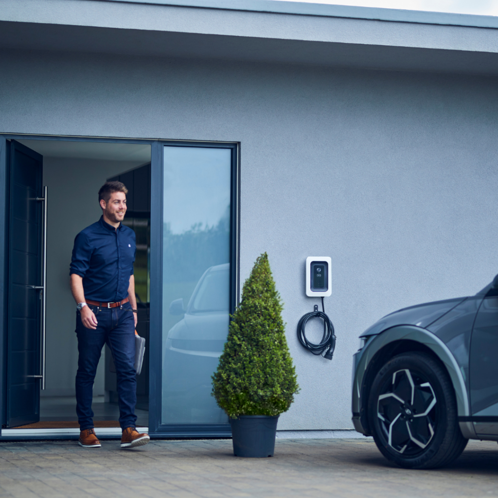 Indra Smart LUX | Indra White, Malvern Stone, Elgar Grey & Black