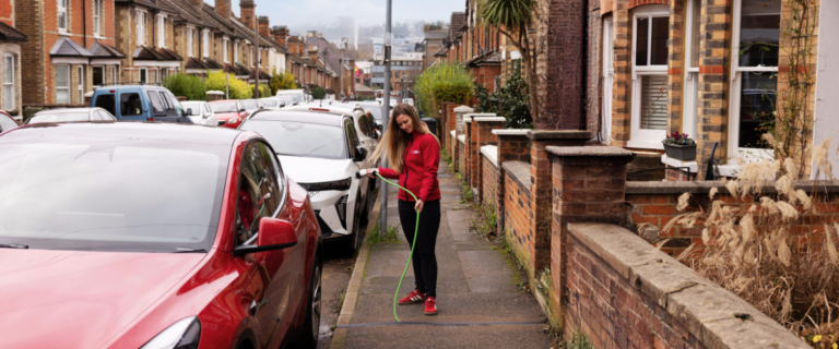 Kerbo Charge: A Guide to Kerbo Charge and its On-Street Parking