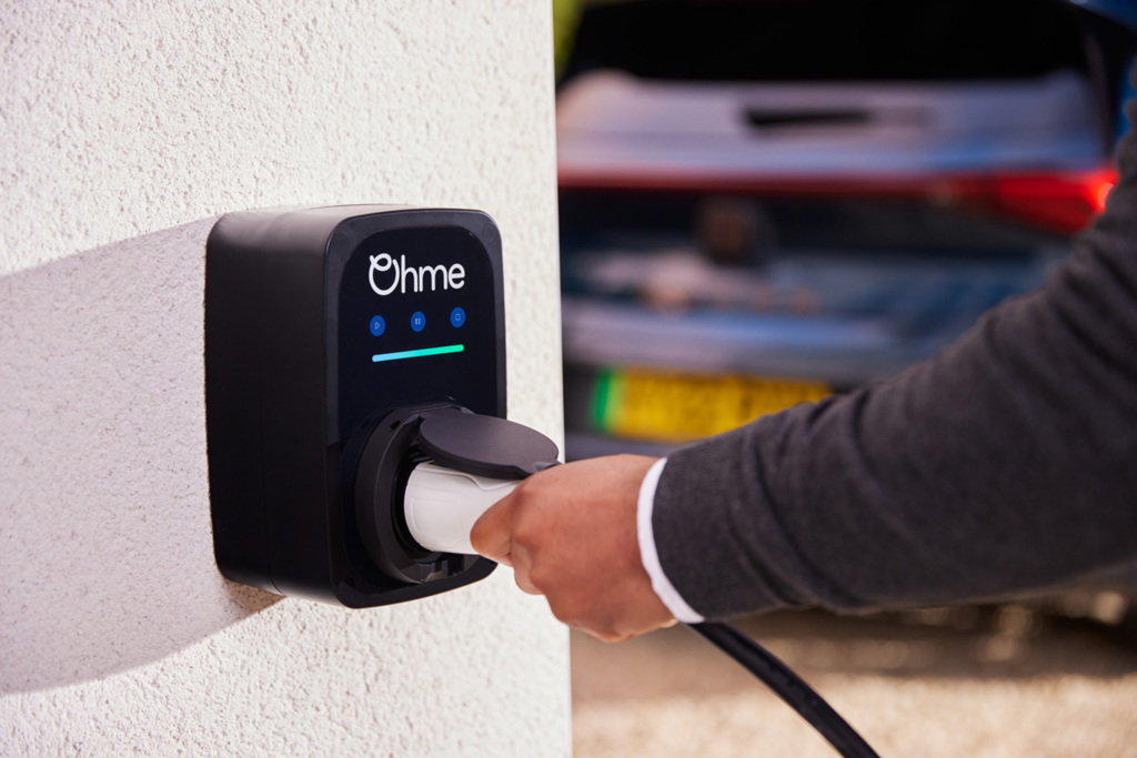 Ohme ePod 7kW Smart Electric Car Charger and Home Installation